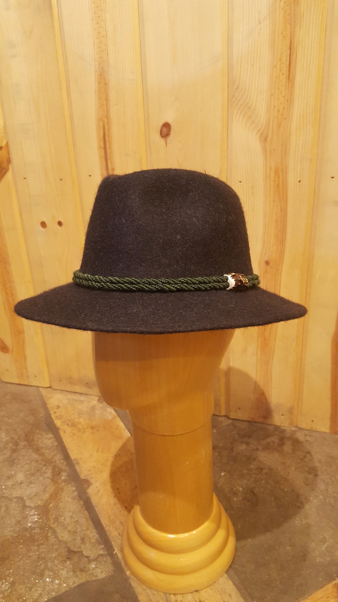 Trachten Hat with Coin, Edelweiss, Antler Piece or Antler Rosette ...